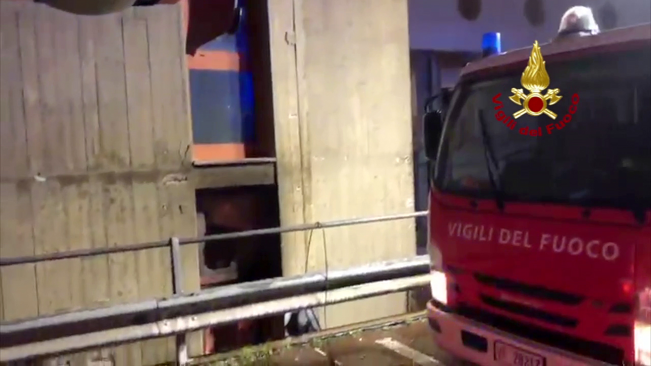 Messina, incendio all'ospedale Papardo: l'intervento dei Vigili del Fuoco – VIDEO - Normanno.com